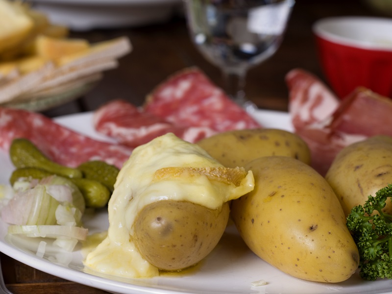 Raclette Cheese Recipe Using Raclette Slices - Pong Cheese