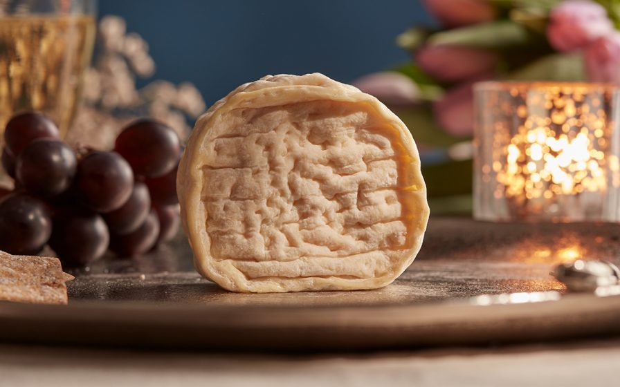 Buy L'Affiné au Chablis French Cheese at Pong Cheese